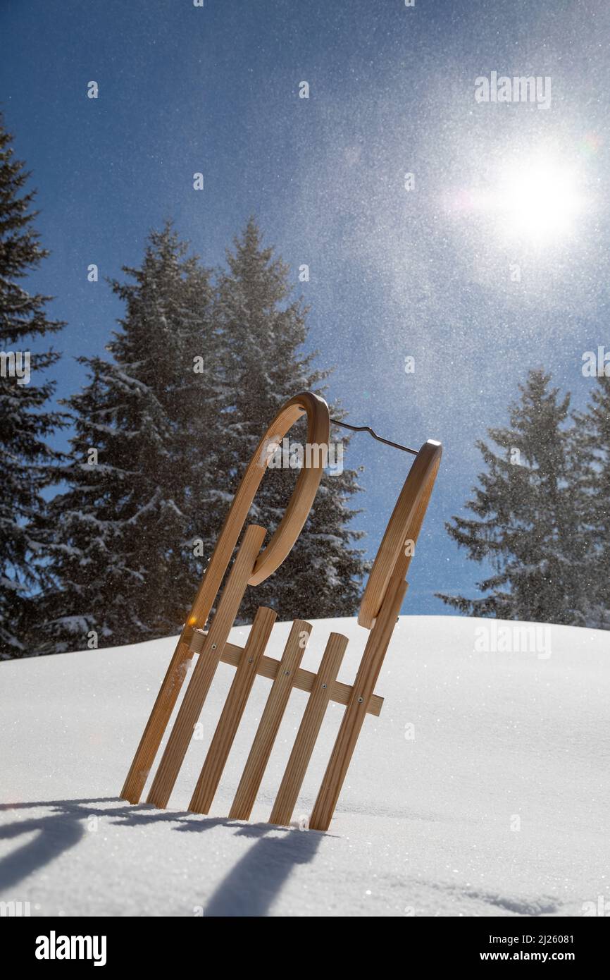 traditional wooden sledge in the snow Stock Photo - Alamy