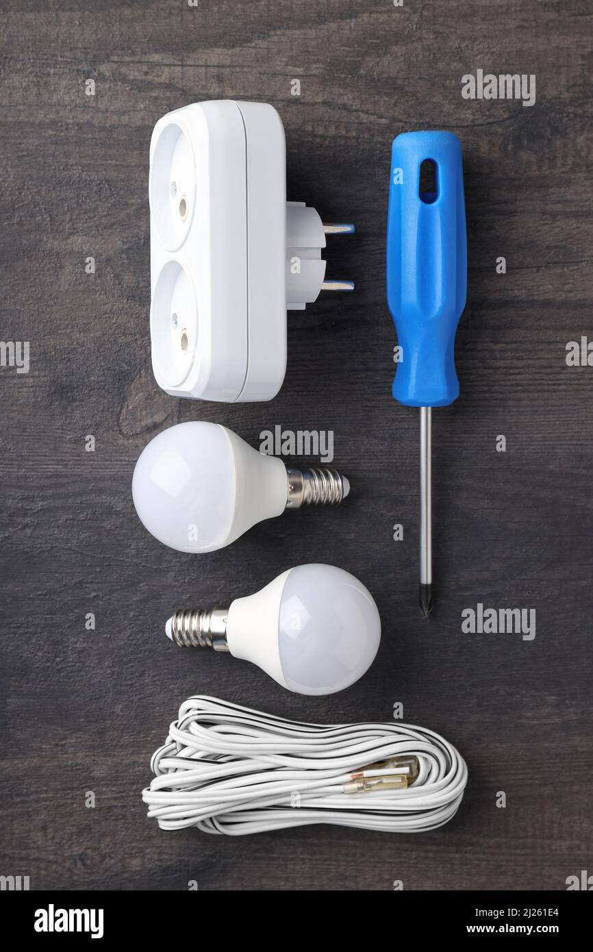 Electrical engineering contractor hi-res stock photography and images ...