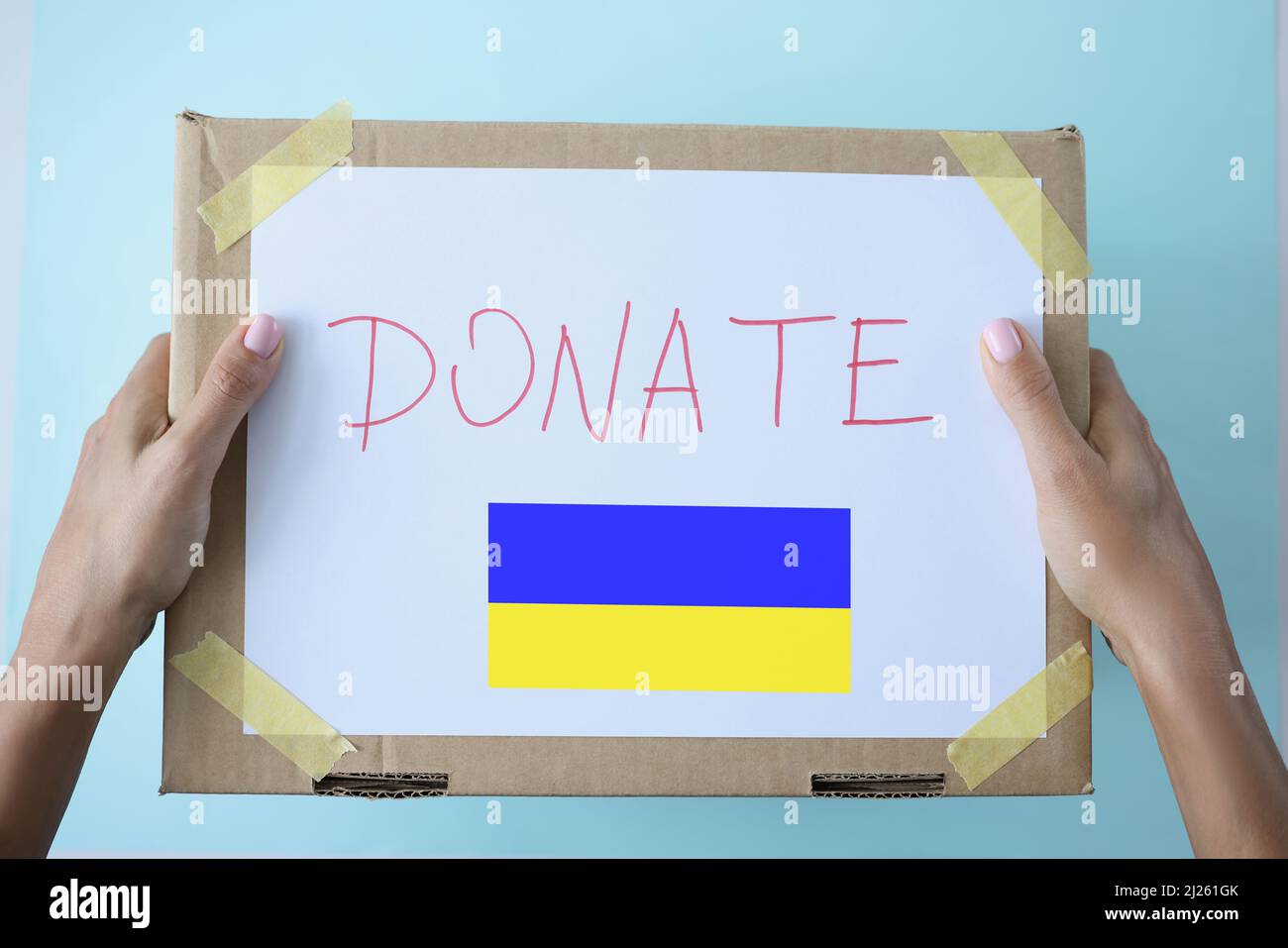 Woman charity clothes bag hi-res stock photography and images - Alamy