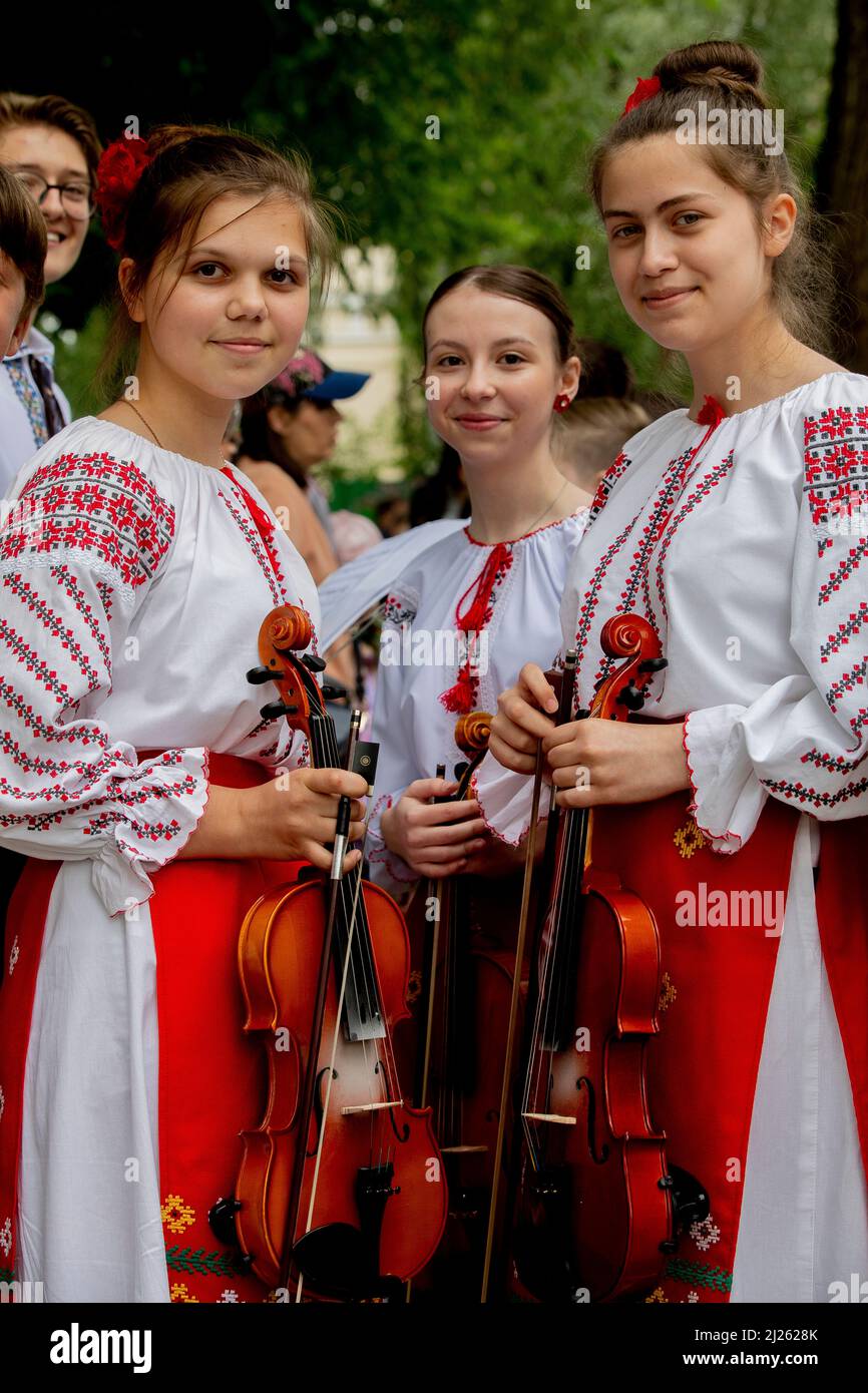Young musicians in a Chisinau park, Moldova Stock Photo - Alamy