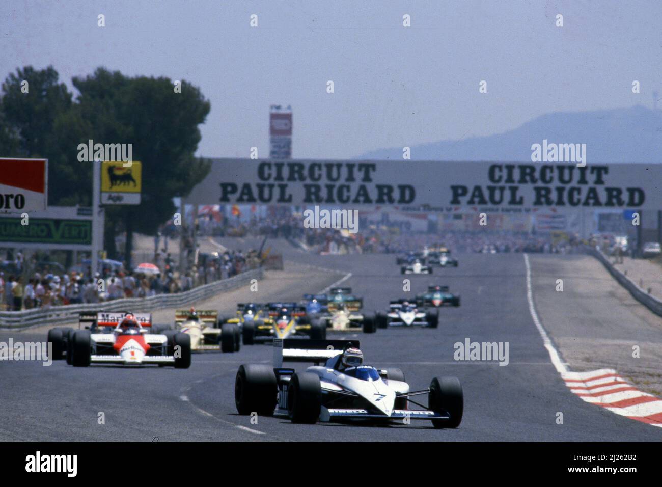 Nelson Piquet (BRA) Brabham BT54 Bmw 1st position leads the group at ...