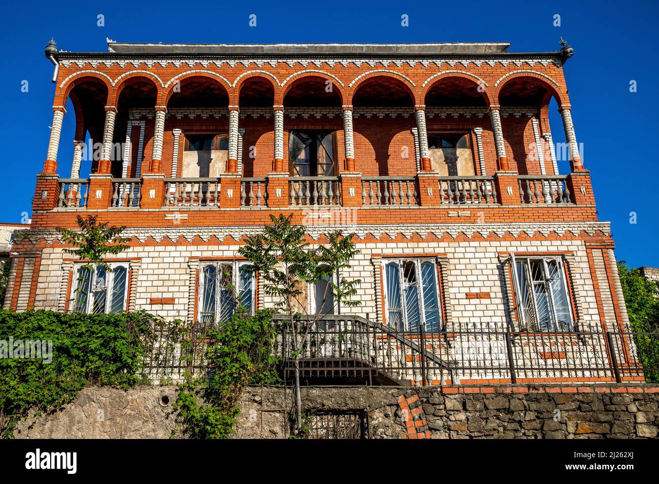 "Gypsy hill", Soroca, Moldova Stock Photo - Alamy