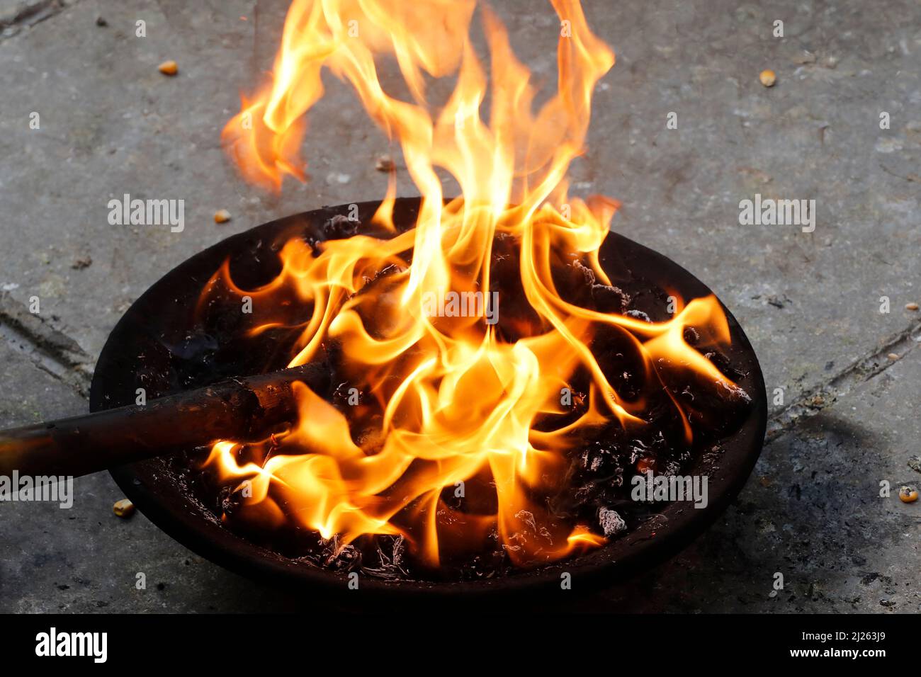Ganesh fire ritual at Durbar Square Stock Photo - Alamy
