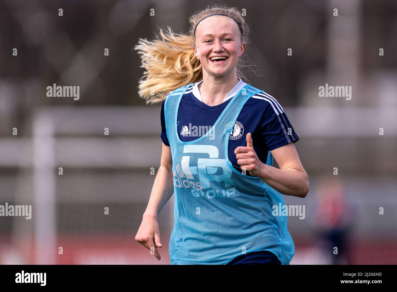 Rotterdam - (l-r) Kim Hendriks of Feyenoord Vrouwen 1 during the ...