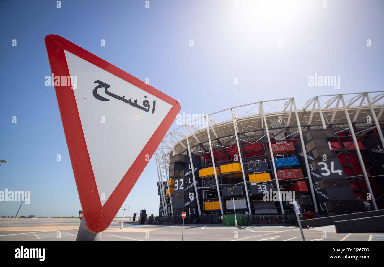 Doha qatar traffic sign hi-res stock photography and images - Alamy