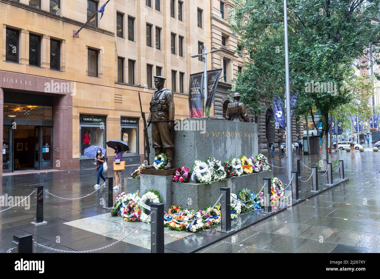 The Sydney Cenotaph in Martin Place a centrepiece for remembrance ...