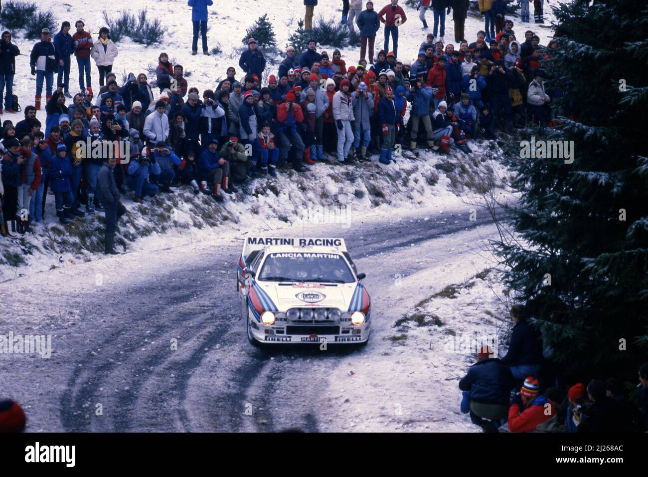 Henri Toivonen (FIN) Juha Piironen (FIN) Lancia Rally Rally 037 GrB ...