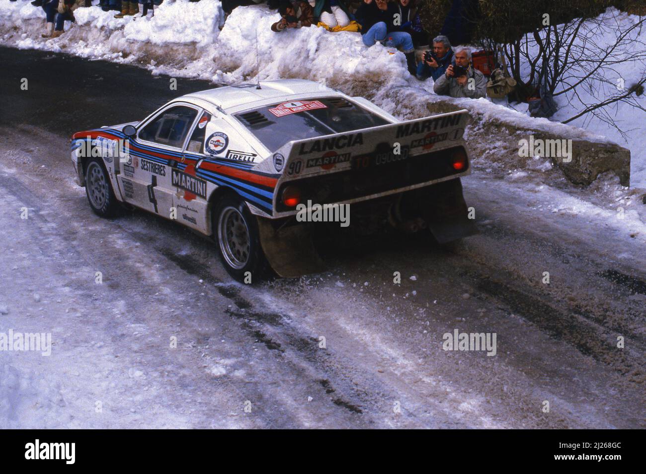 Henri Toivonen (FIN) Juha Piironen (FIN) Lancia Rally Rally 037 GrB ...