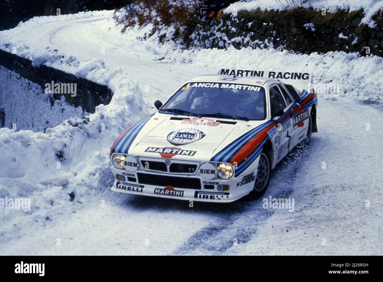 Henri Toivonen (FIN) Juha Piironen (FIN) Lancia Rally Rally 037 GrB ...