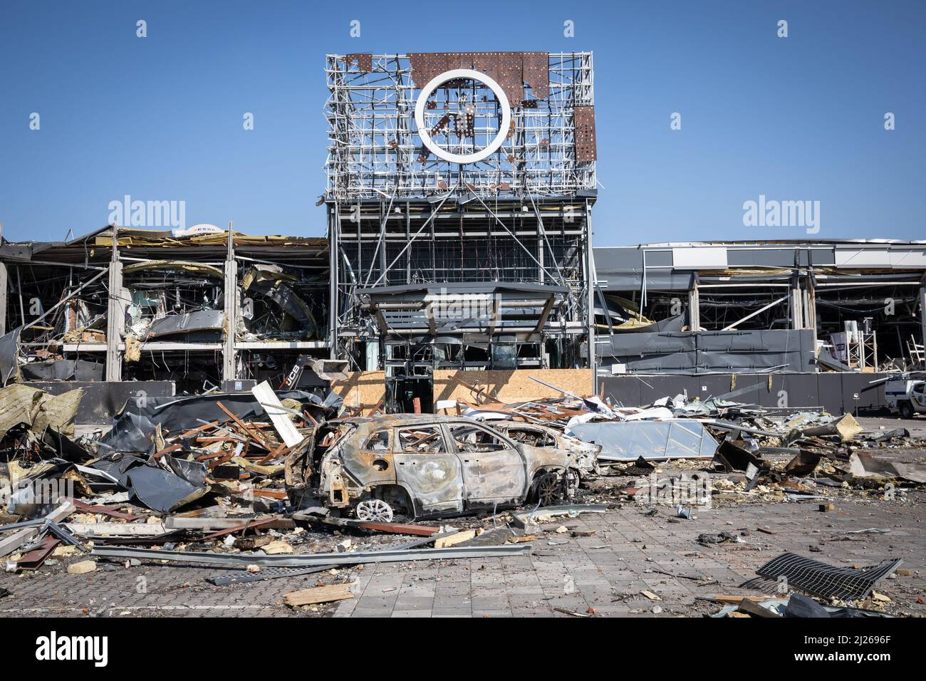 After a massive shelling of one of the city districts in Kiev on March ...