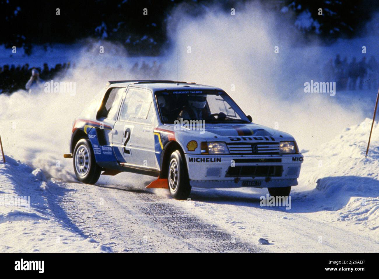 Ari Vatanen (FIN) Terry Harryman (GBR) Peugeot 205 Turbo 16 GrB Peugeot ...