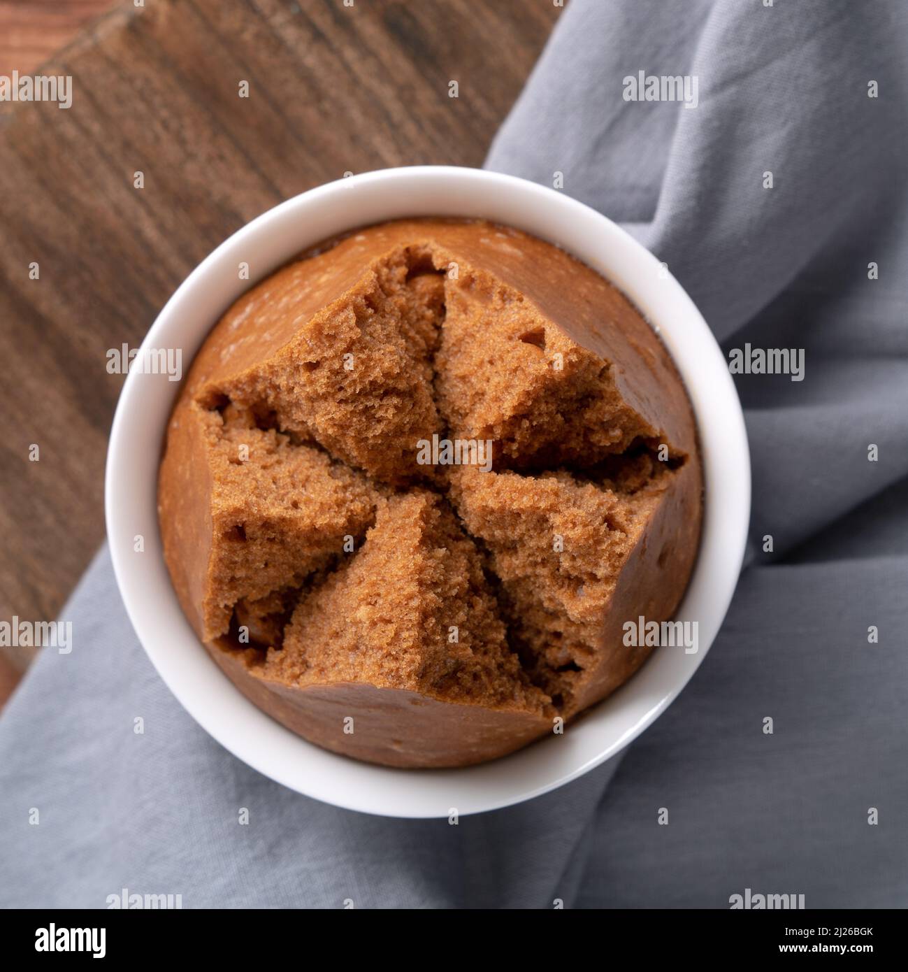Chinese sponge cake recipe hi-res stock photography and images - Alamy