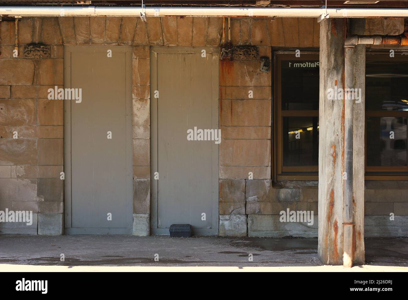 Railyard structure hi-res stock photography and images - Alamy