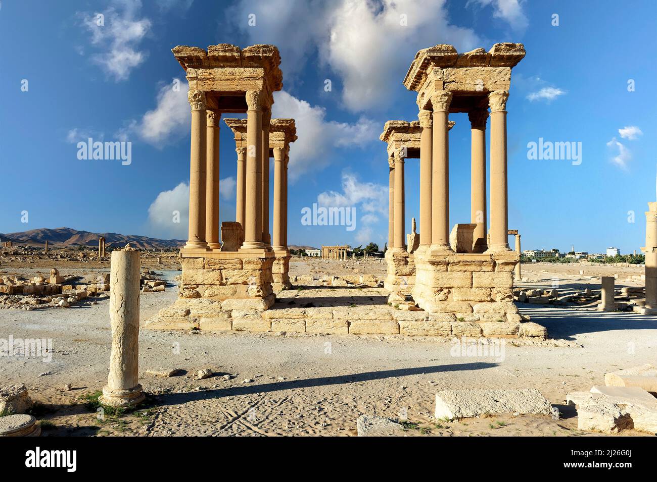 Syria. The ancient city of Palmyra. The tetrapylon Stock Photo - Alamy