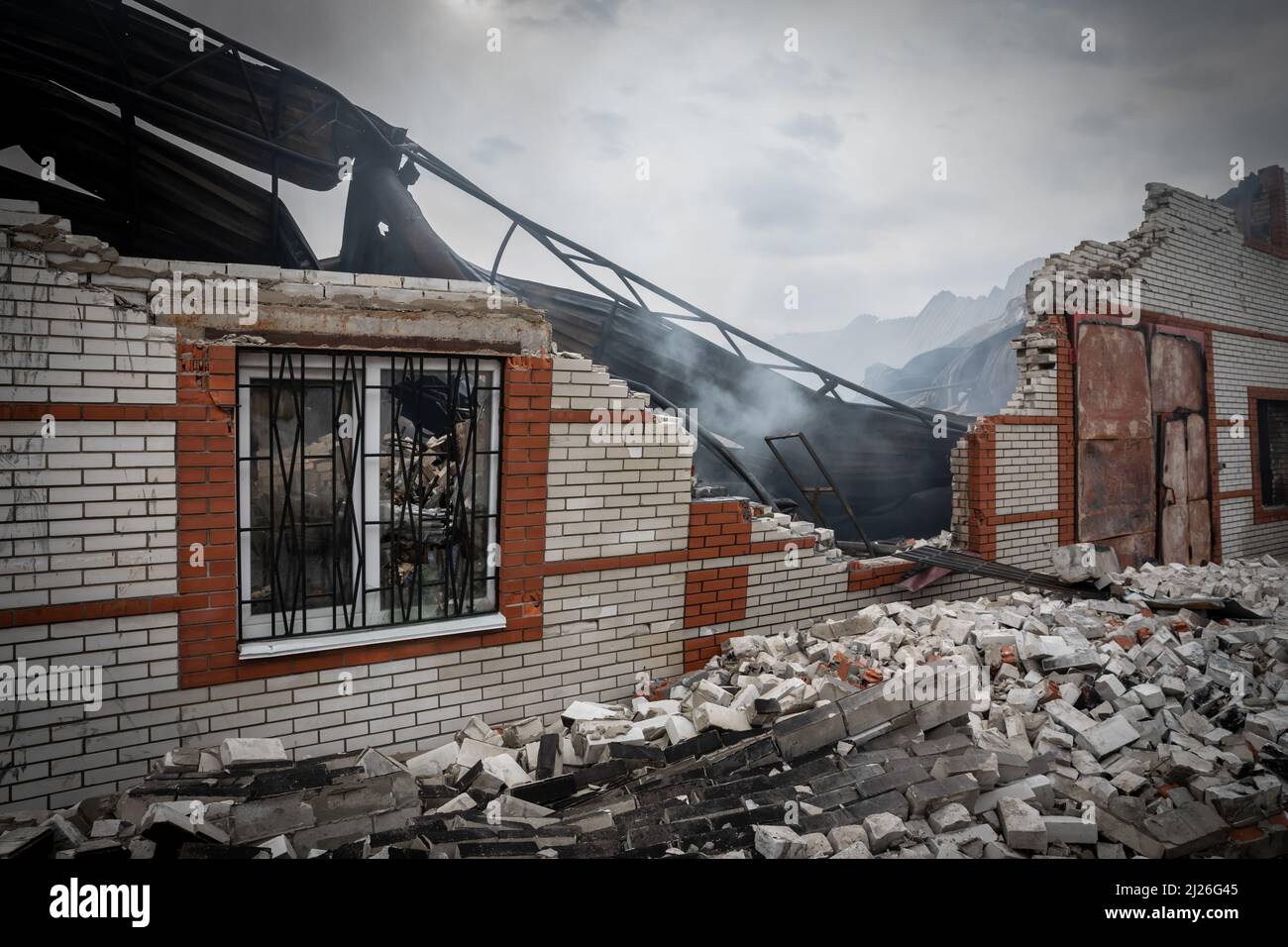 After an earlier rocket explosion, a warehouse and a mountain bike ...