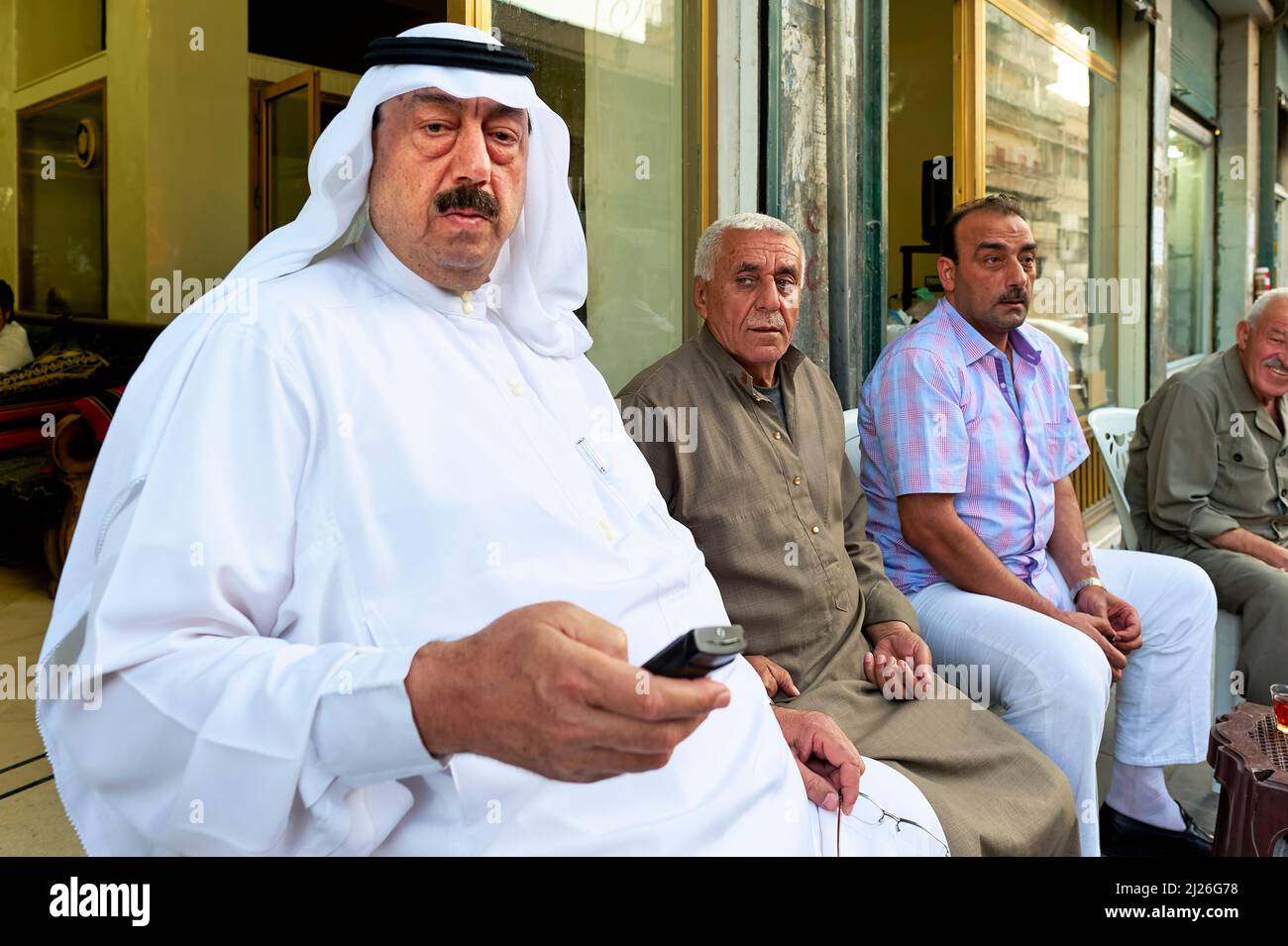 Syria. Aleppo. The souq. Portrait of an old man Stock Photo - Alamy
