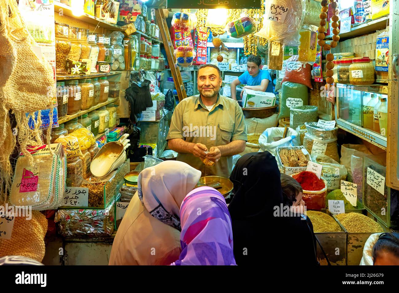 Syria market street stall hi-res stock photography and images - Alamy