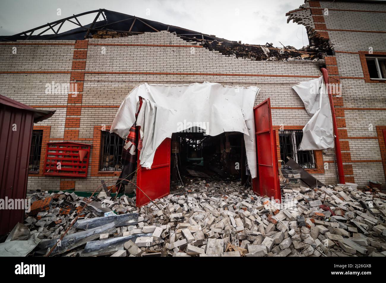 After an earlier rocket explosion, a warehouse and a mountain bike ...