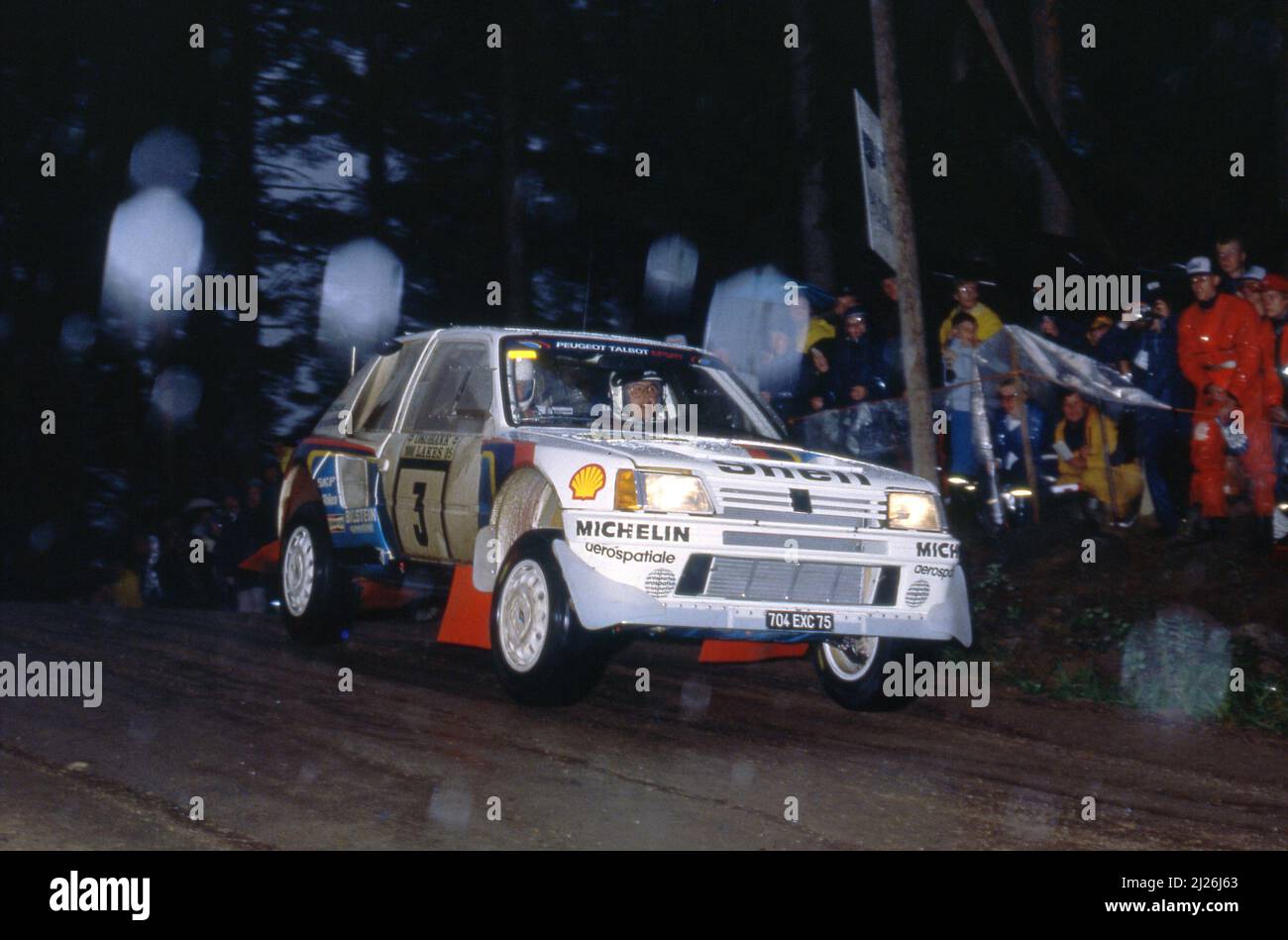 Timo Salonen (FIN) Seppo Harjanne (FIN) Peugeot 205 Turbo 16 E2 GrB Peugeot Talbot Sport 1st ...