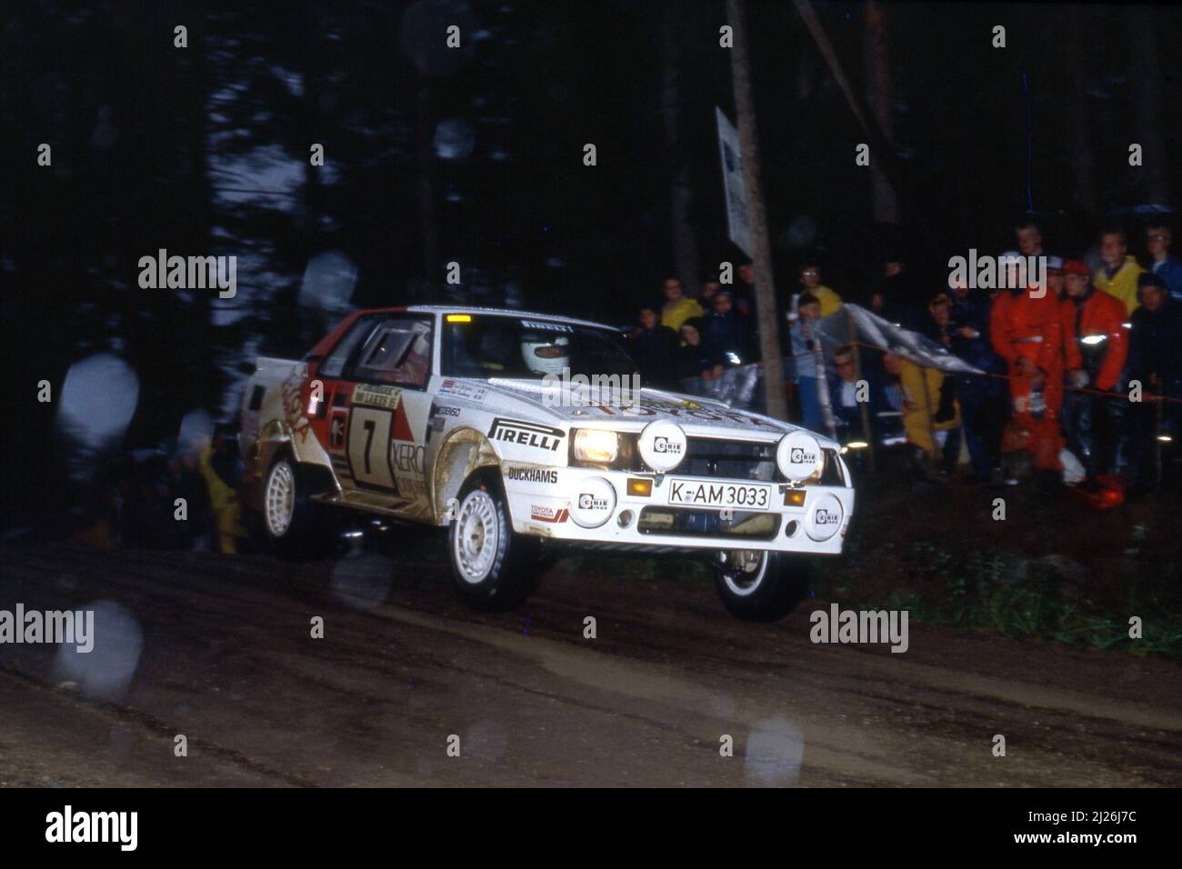 Juha Kankkunen (FIN) Fred Gallagher (GBR) Toyota Celica Twincam Turbo ...