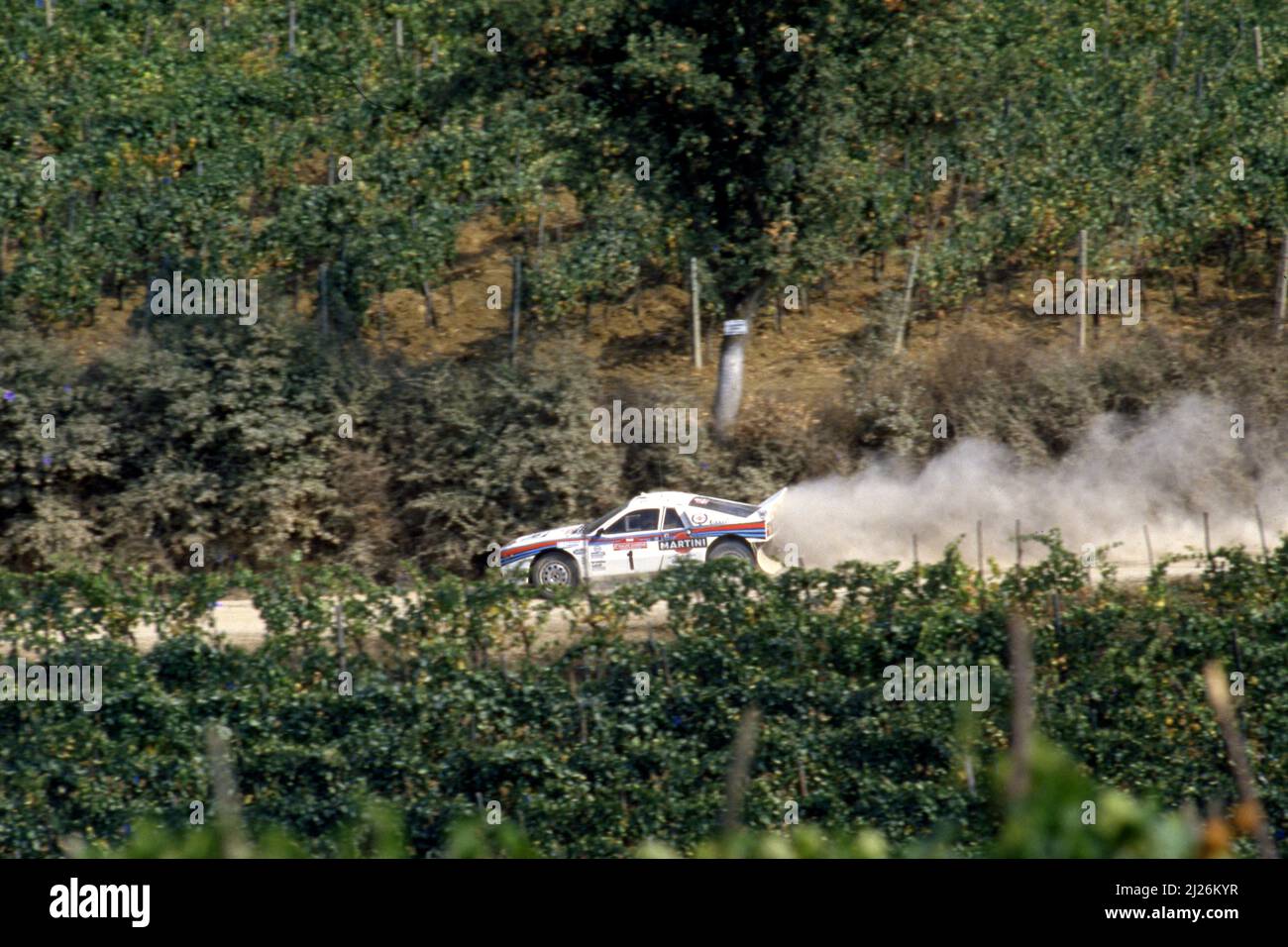 Henri Toivonen (FIN) Juha Piironen (FIN) Lancia Rally 037 GrB Lancia ...