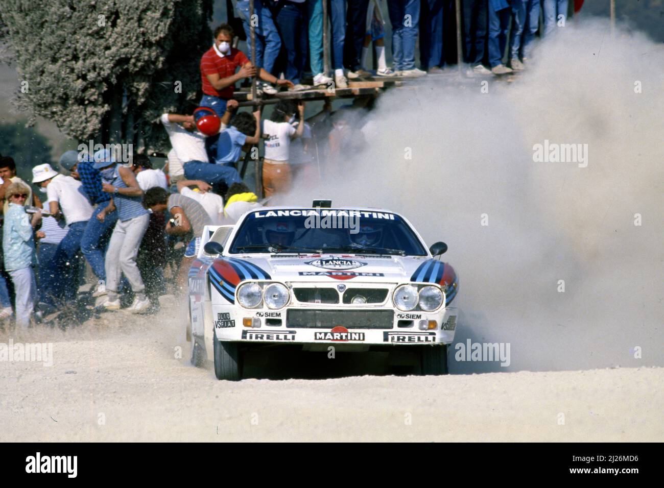 Markku Alen (FIN) Ilkka Kivimaki (FIN) Lancia Rally 037 GrB Lancia ...