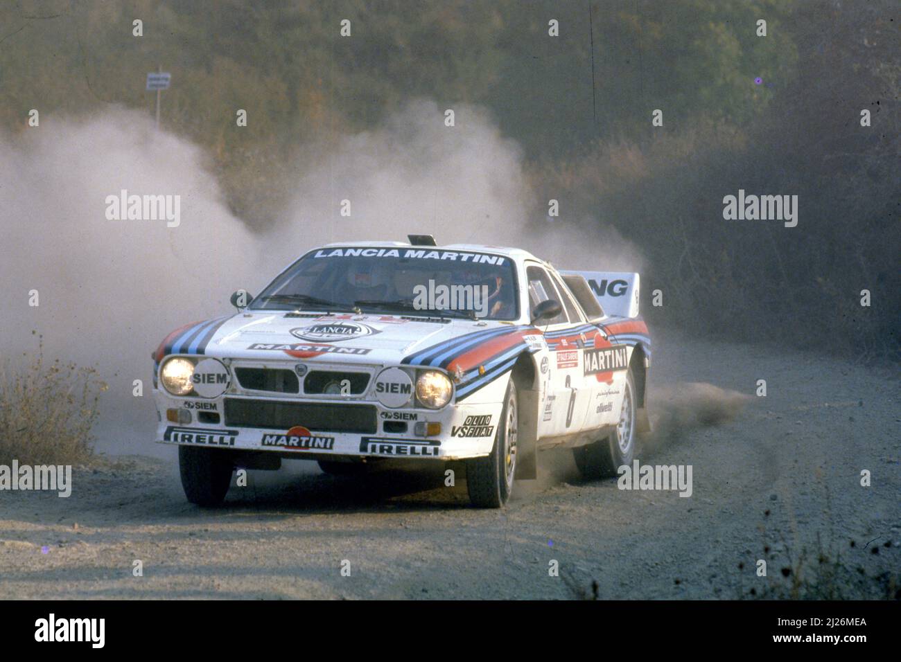 Markku Alen (FIN) Ilkka Kivimaki (FIN) Lancia Rally 037 GrB Lancia ...