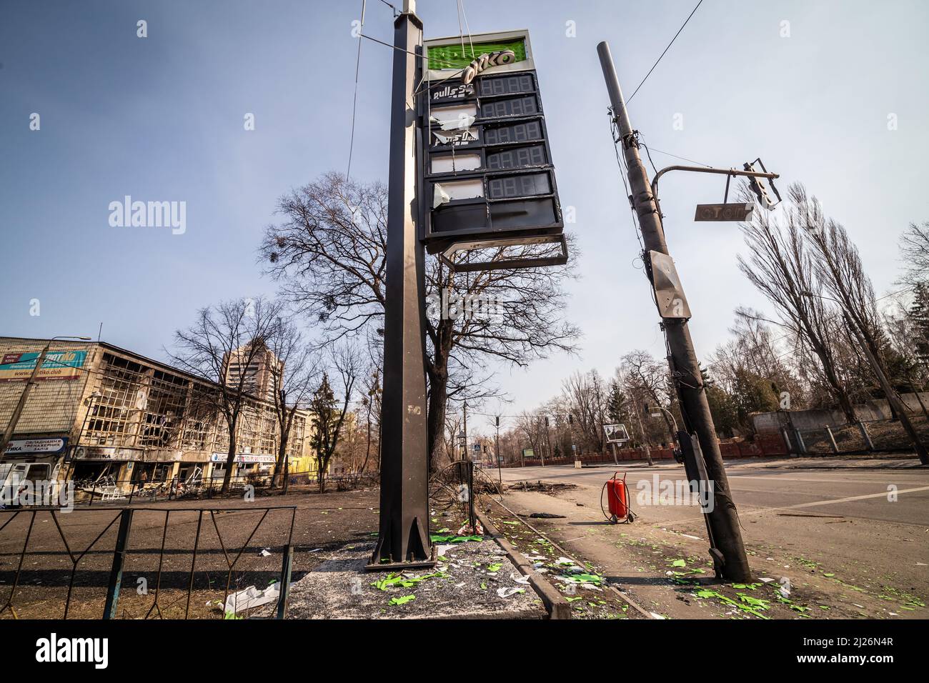Destroyed gas station war hi-res stock photography and images - Alamy