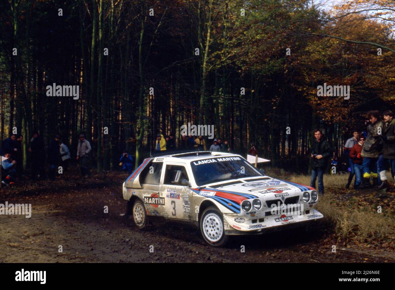Markku Alen (FIN) Ilkka Kivimaki (FIN) Lancia Delta S4 GrB Lancia ...