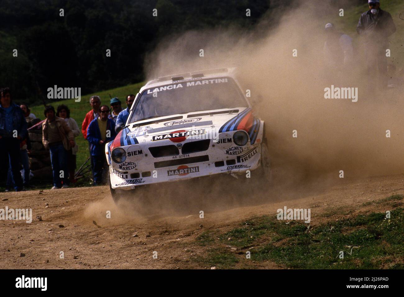 Henri Toivonen (FIN) Sergio Cresto (USA) Lancia Delta S4 GrB Team ...