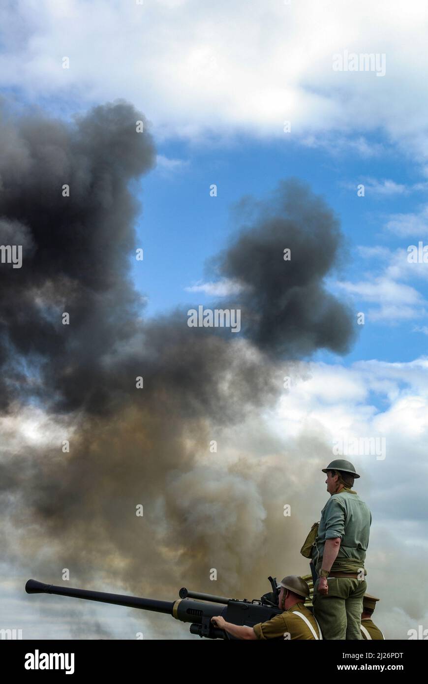 Bofors 40mm anti aircraft gun hi-res stock photography and images - Alamy