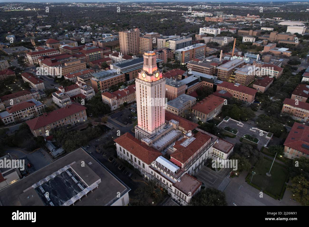 The UT Tower and Main Building on the University of Texas campus is ...