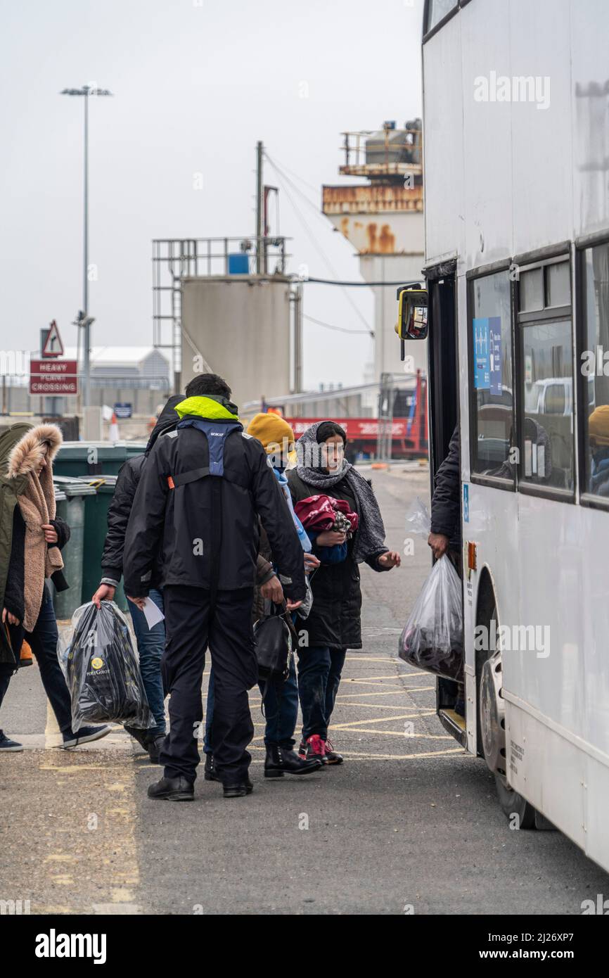 Refugee bus hi-res stock photography and images - Alamy