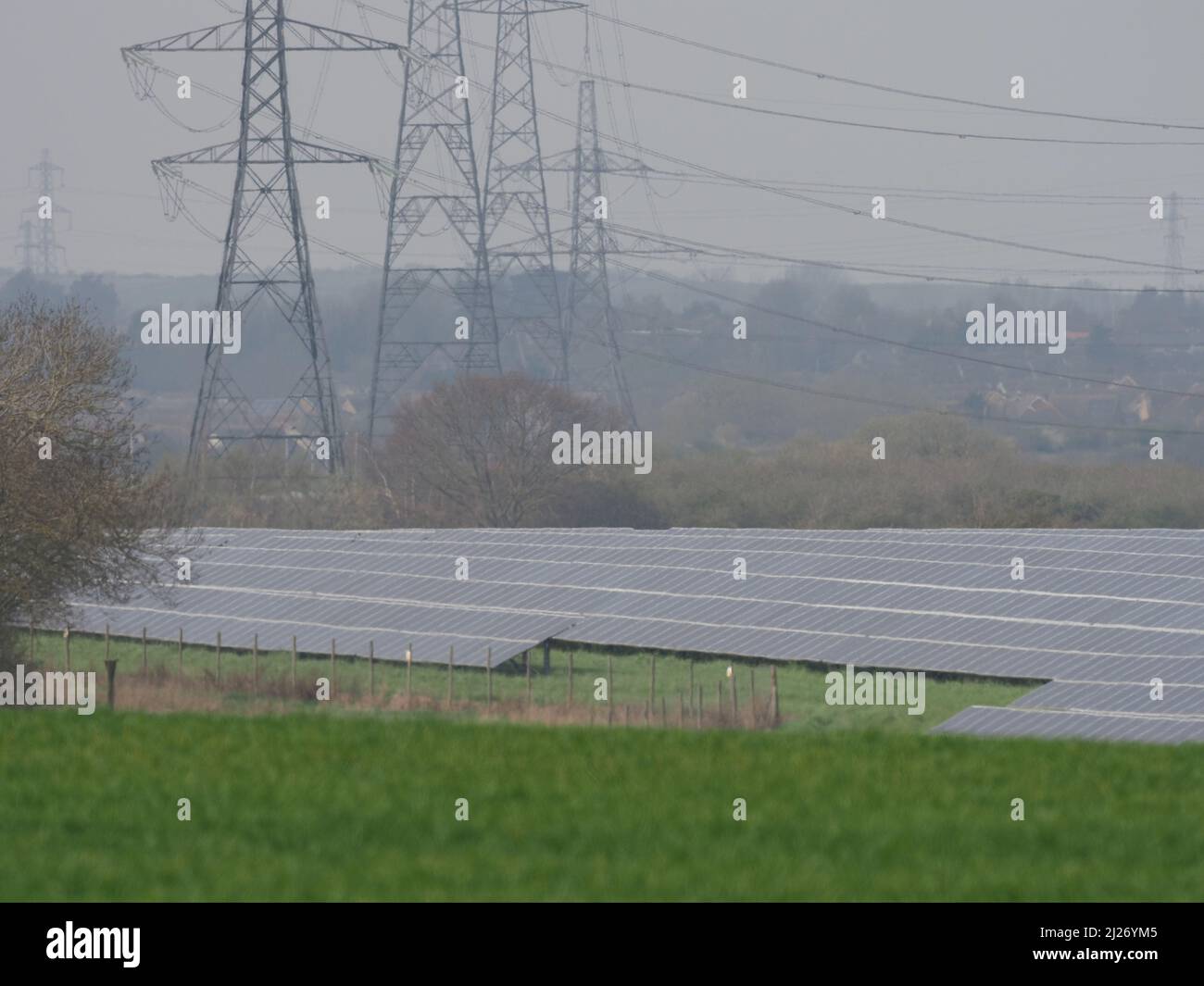 Sittingbourne, Kent, UK. 30th Mar, 2022. Solar energy could provide ...
