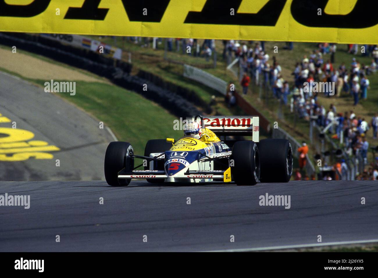 Nigel Mansell (GBR) Williams FW11 Honda 1st position Stock Photo - Alamy