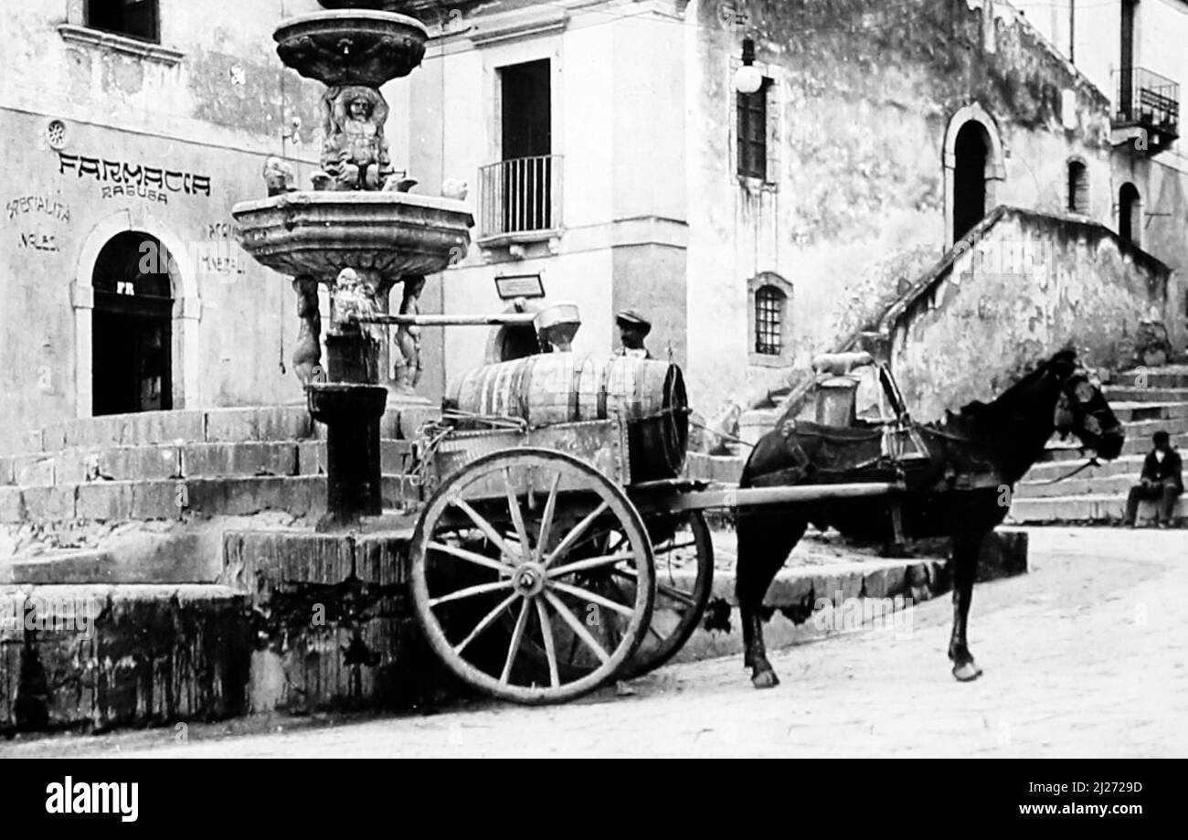 Taormina, Sicily, Italy, early 1900s Stock Photo - Alamy