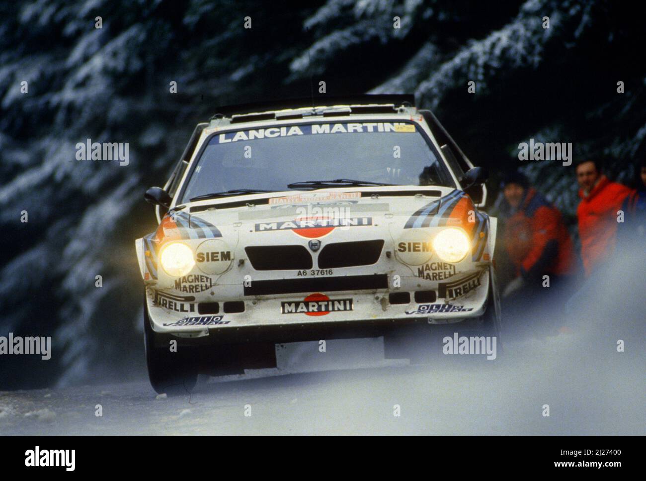 Henri Toivonen (FIN) Sergio Cresto (USA) Lancia Delta S4 GrB Lancia ...