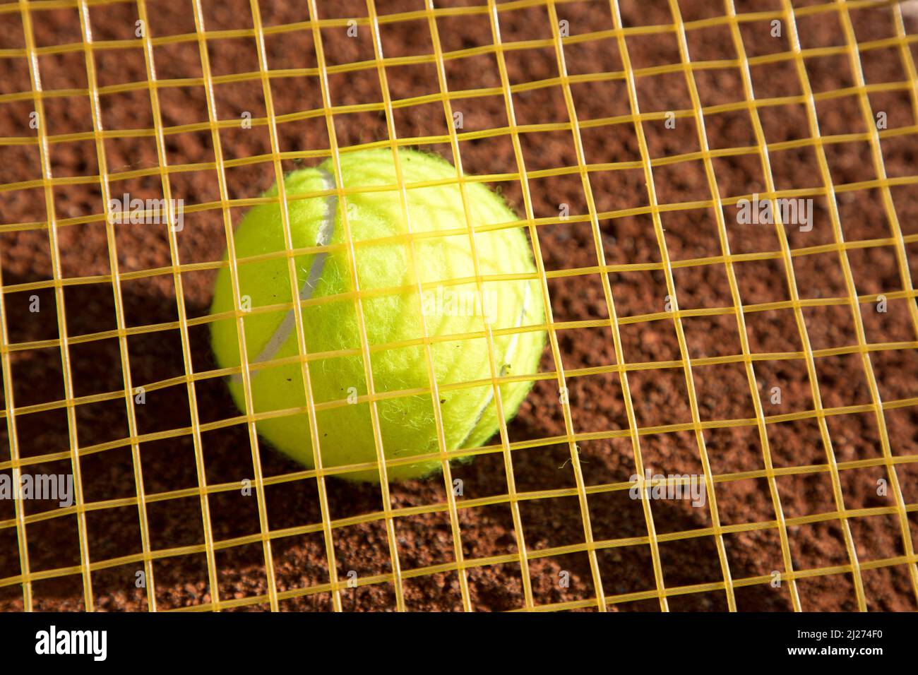 Tennis raquet clay court hi-res stock photography and images - Alamy