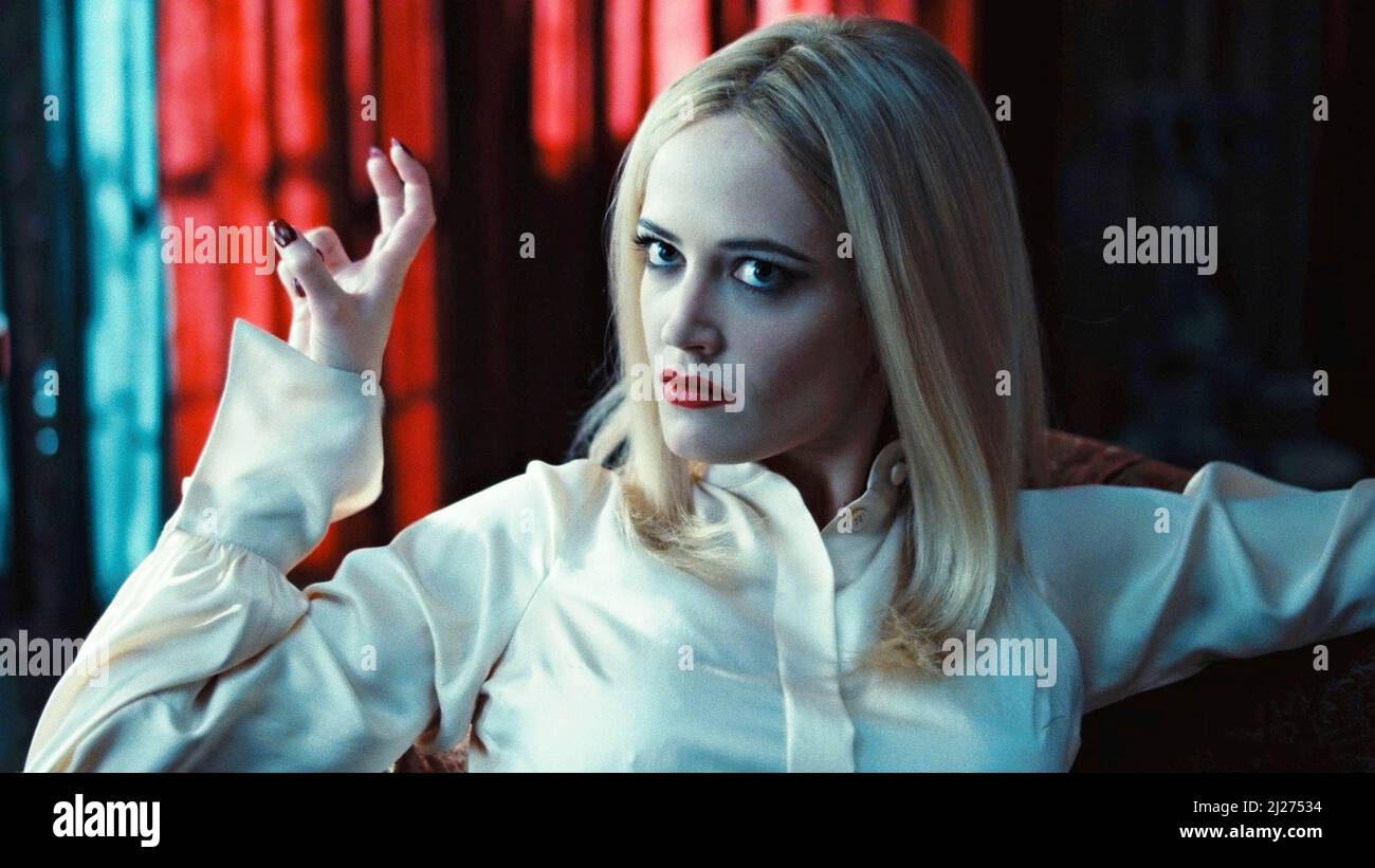 Vampire werewolves hi-res stock photography and images - Alamy