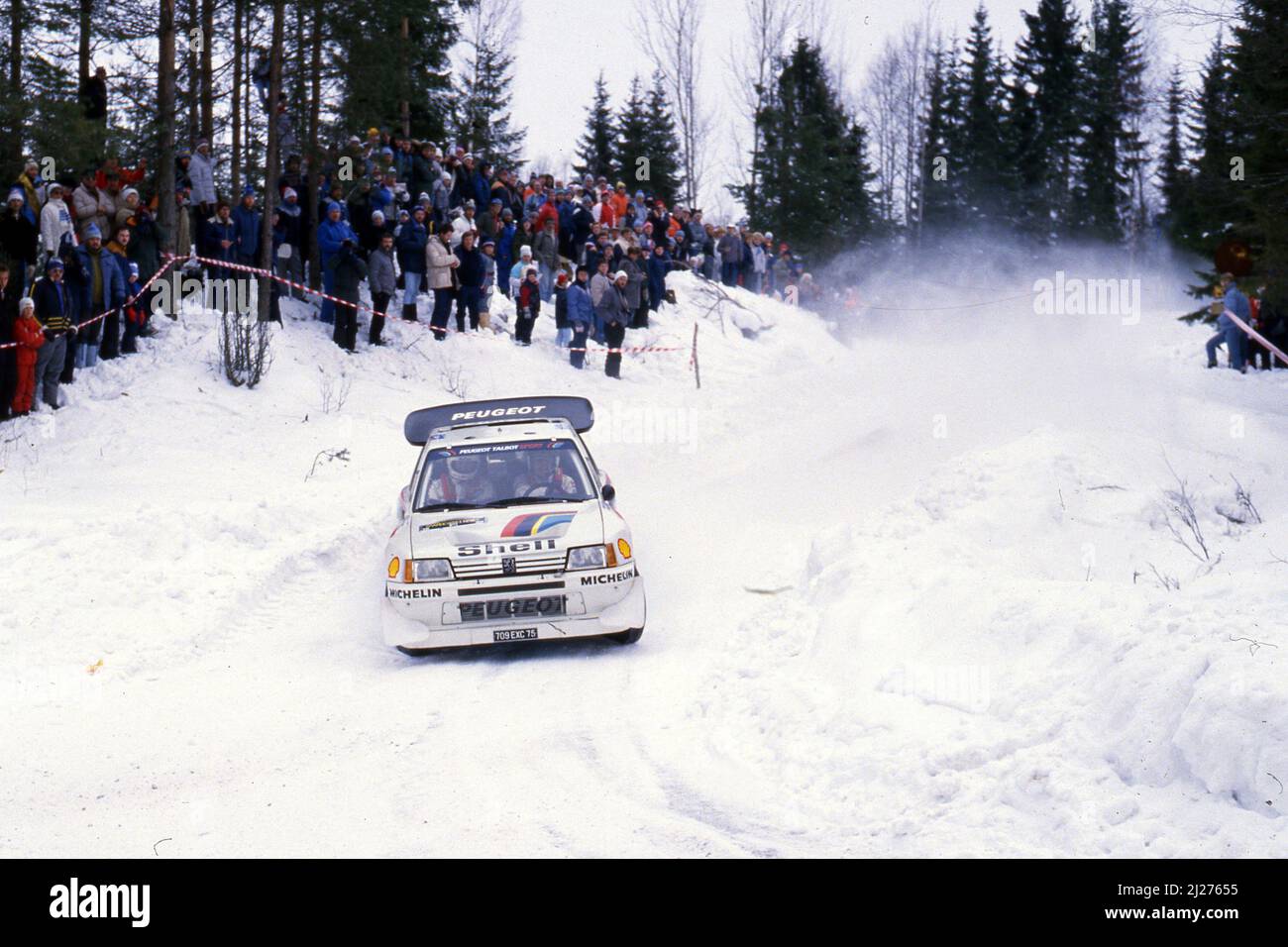 Timo Salonen (FIN) Seppo Harjanne (FIN) Peugeot 205 T16 E2 GrB Peugeot ...
