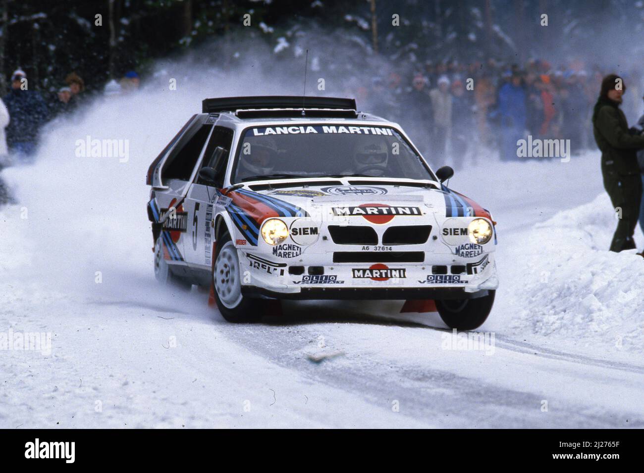 Henri Toivonen (FIN) Sergio Cresto (USA) Lancia Delta S4 GrB Lancia ...