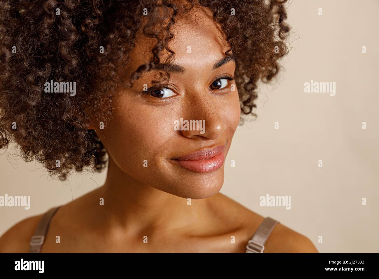 Perfect female model hi-res stock photography and images - Alamy