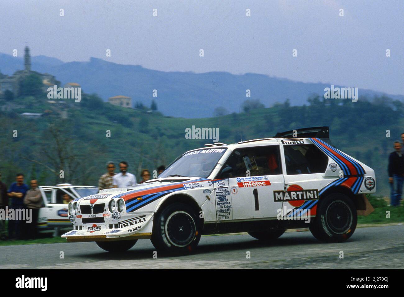 Markku Alen (FIN) Ilkka Kivimaki (FIN) Lancia Delta S4 GrB Martini ...
