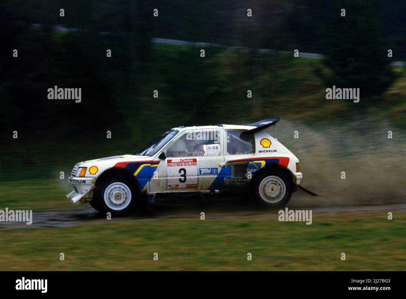 Juha Kankkunen (FIN) Juha Piironen (FIN) Peugeot 205 T16 E2 GrB Peugeot ...