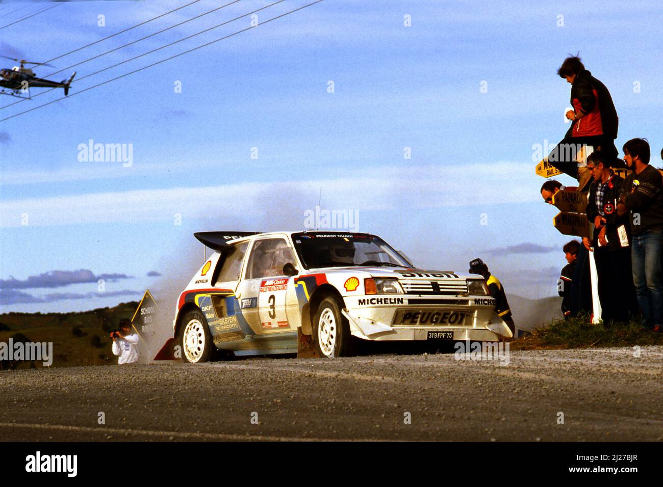 Juha Kankkunen (FIN) Juha Piironen (FIN) Peugeot 205 T16 E2 GrB Peugeot ...