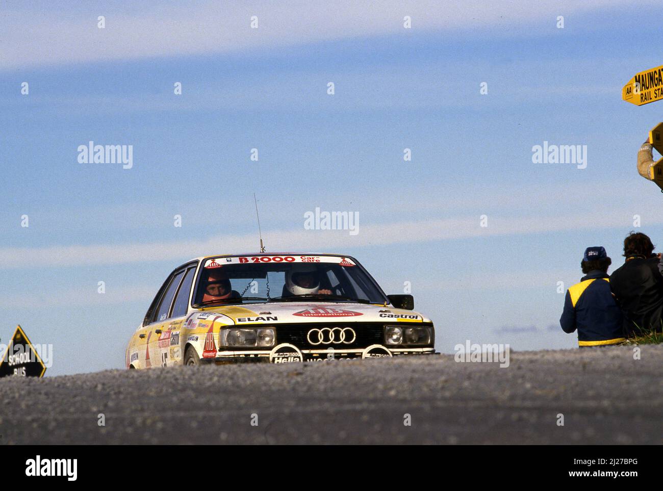 Audi 80 sport hi-res stock photography and images - Alamy