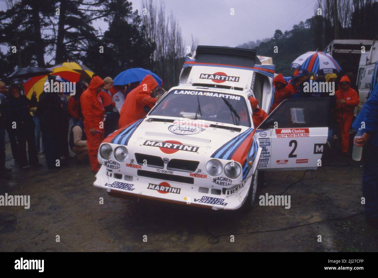 Markku Alen (FIN) Ilkka Kivimaki (FIN) Lancia Delta S4 GrB Martini ...