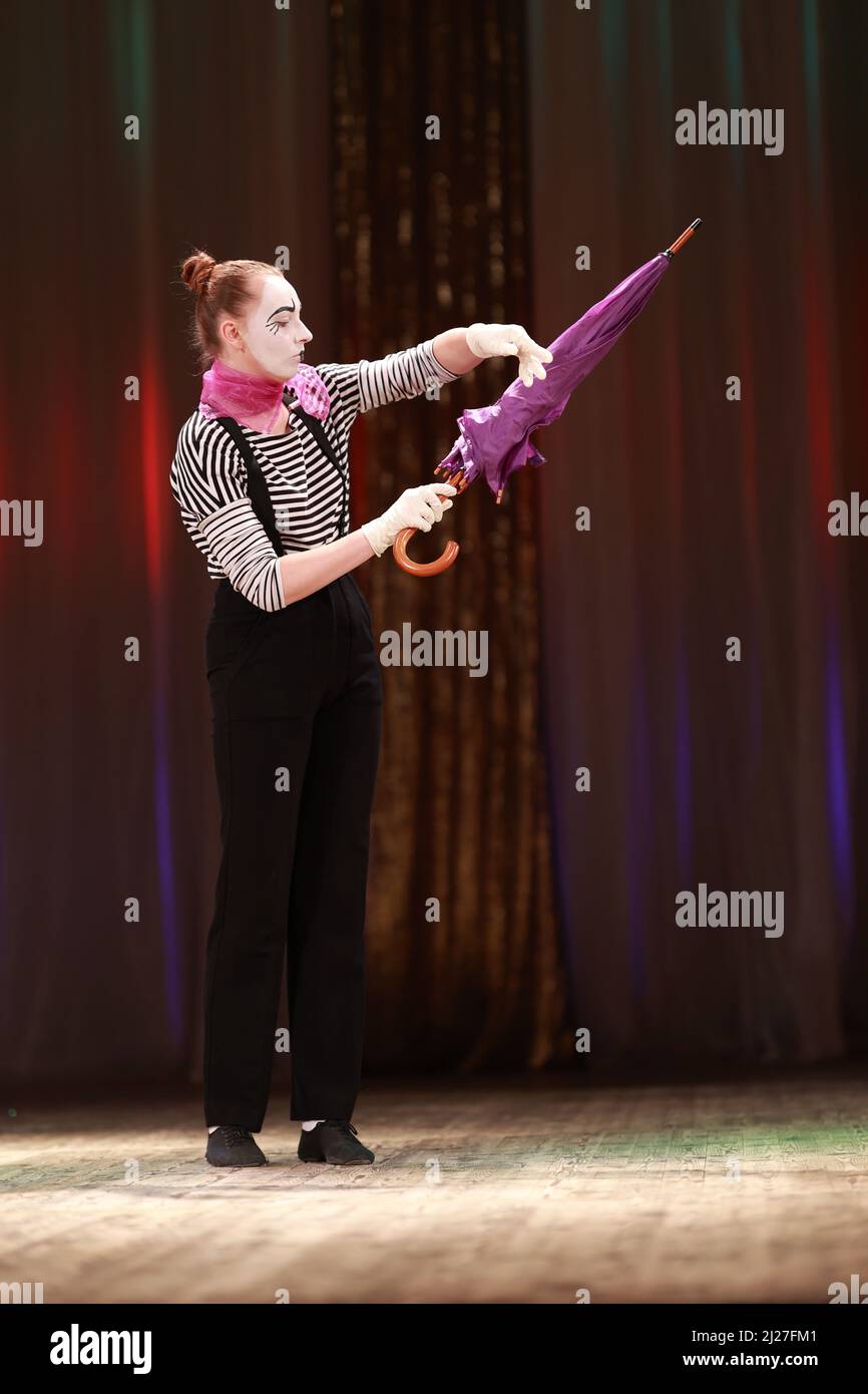 Actress girls clowns show performance on stage Stock Photo - Alamy