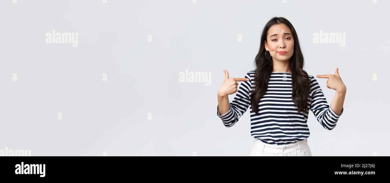 Lifestyle, beauty and fashion, people emotions concept. Confident young ...