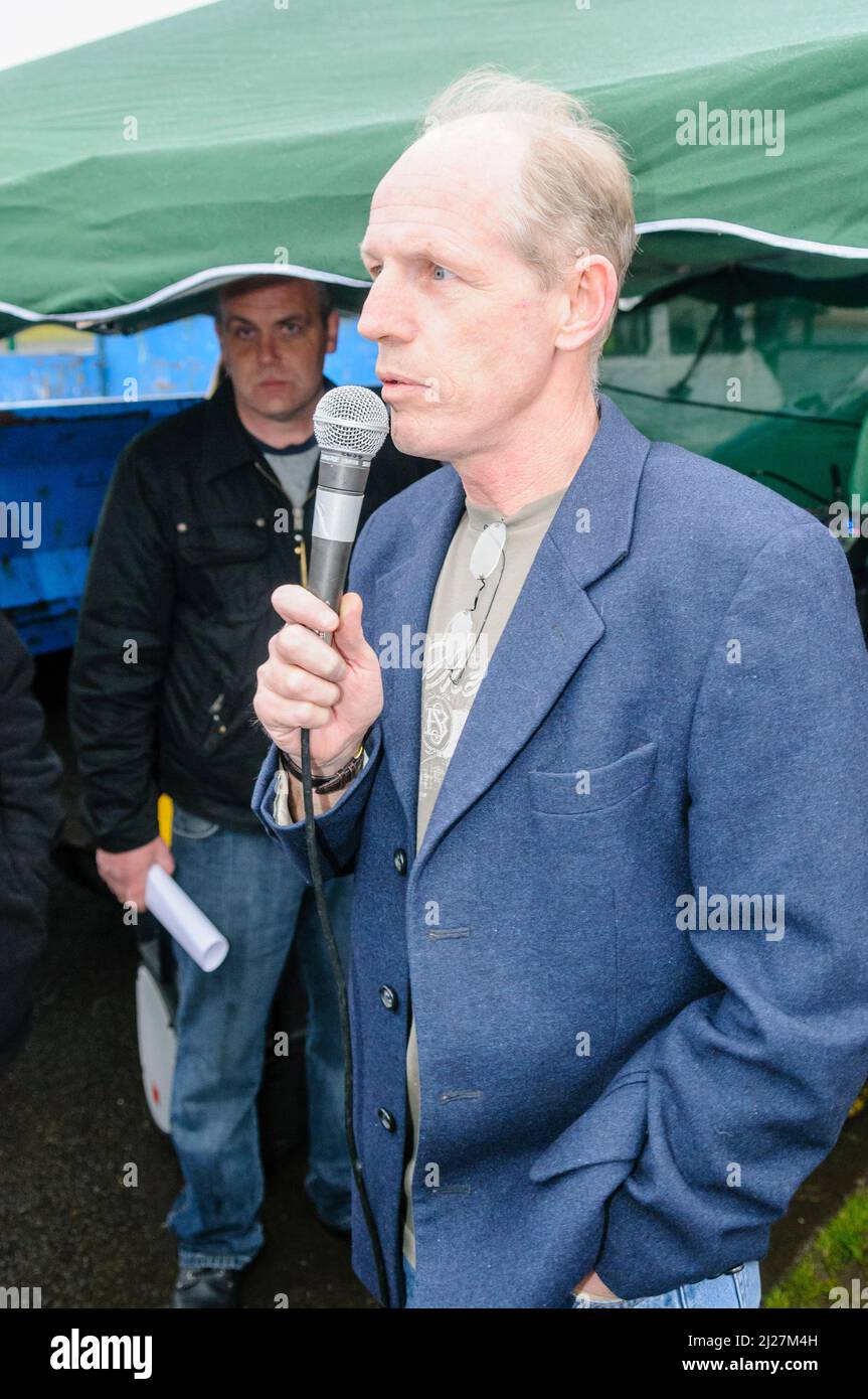 06/05/2009 Lurgan, Northern Ireland. Republican activist Tony Catney ...